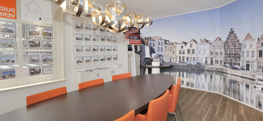 >> Office design / interieur makelaarskantoor by WSB Interieurbouw